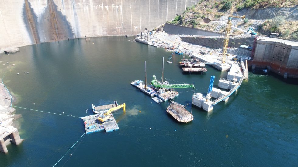 RAZEL-BEC, Super Long Reach Excavator | BL&D and HHEZ